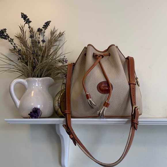 Dooney & Bourke | Bags | Vintage Dooney Bourke Bucket Drawstring ...